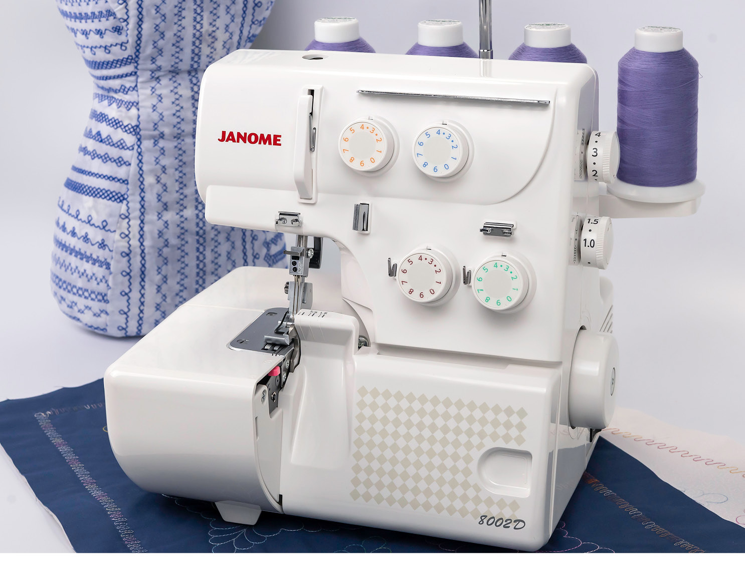 8002D - Janome